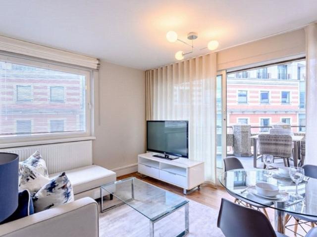 Apartment at Abbey Orchard Street, City of Westminster