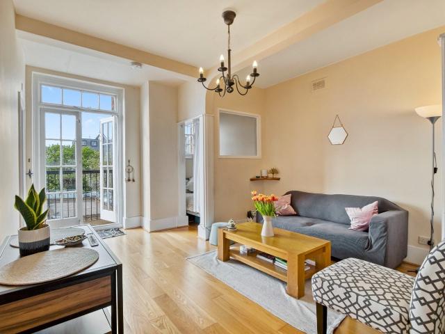 Apartment at Abbey Road, City of Westminster