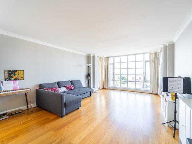 Apartment at Abbey Road, City of Westminster