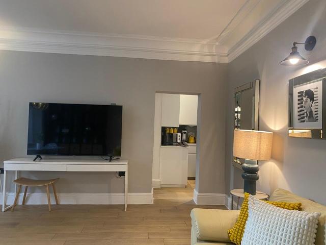 Apartment at Abbey Road, City of Westminster