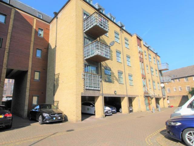 Apartment at Abbey Road, Greater London