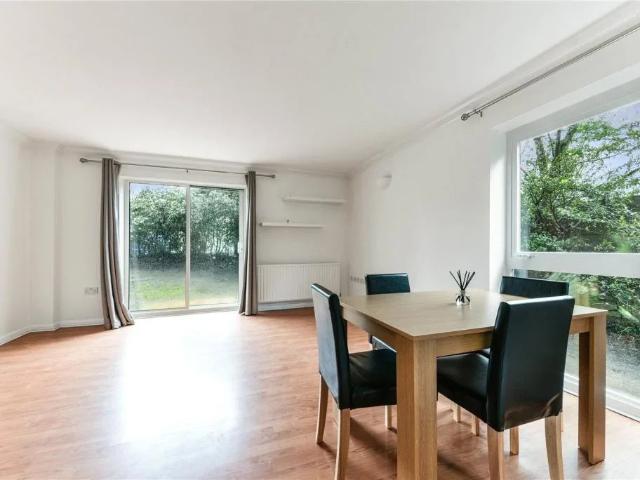 Apartment at Abbey Road, Greater London