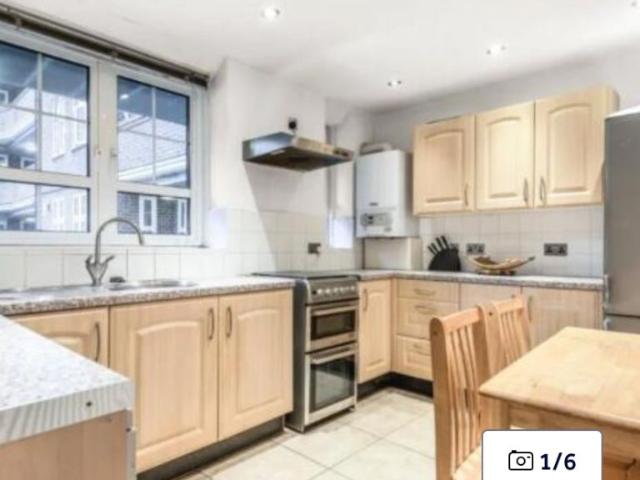 Apartment at Abbotswood Road, Greater London
