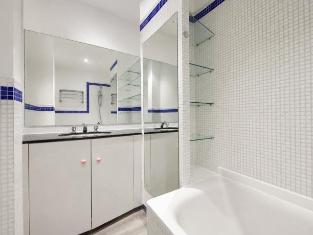 Apartment at Abercorn Place, City of Westminster