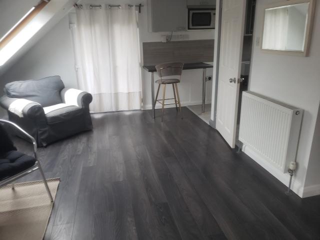 Room at Abercorn Road, Greater London
