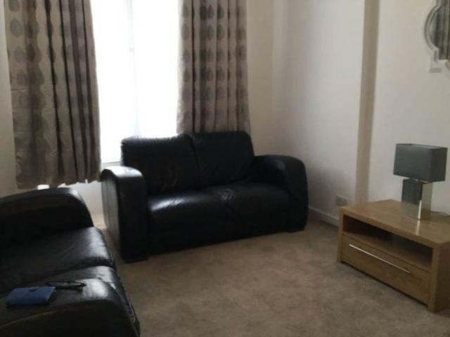 Apartment at Aberfoyle Street, Glasgow