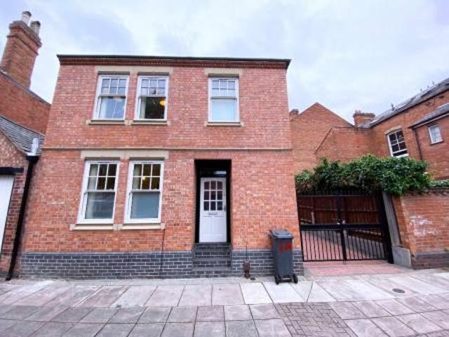 Apartment at Abingdon Road, Leicester