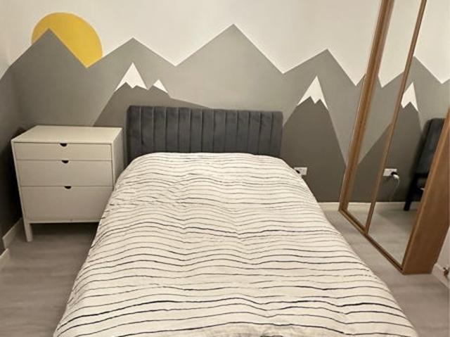 Apartment at Acton Mews, Greater London