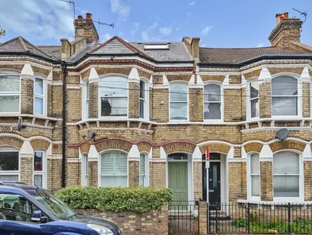 Apartment at Acre Lane, Greater London