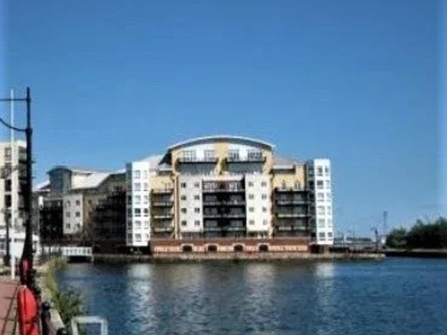 Apartment at Adventurers Quay, Cardiff