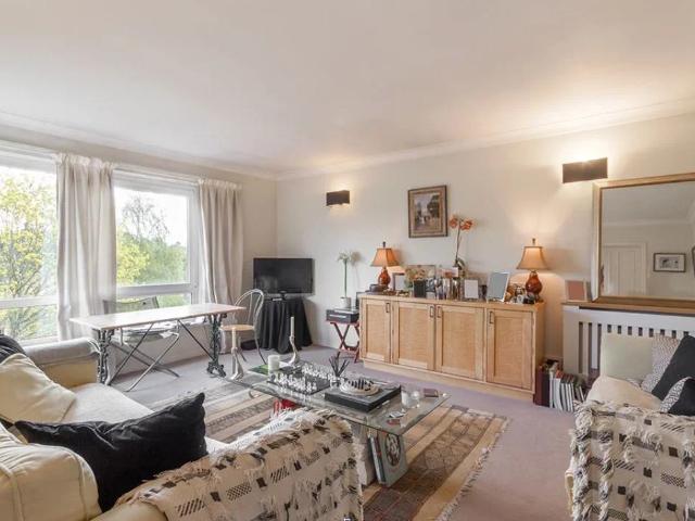 Apartment at Adderstone Crescent, Newcastle upon Tyne