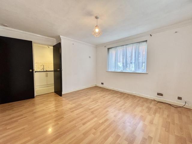 Apartment at Addiscombe Railway Park, Greater London