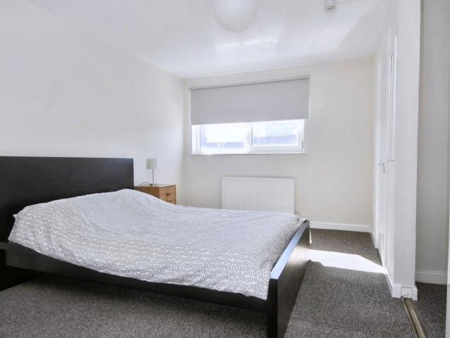 Apartment at Addison Road, Plymouth