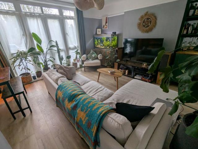 Apartment at Adelaide Avenue, Greater London