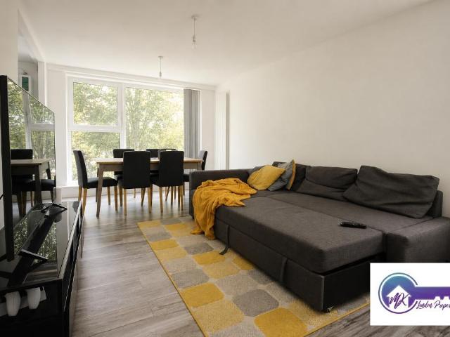 Apartment at Adelaide Road, Greater London