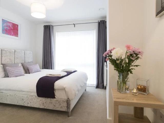 Apartment at Adenmore Road, Greater London