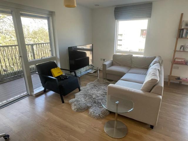 Apartment at Adenmore Road, Greater London