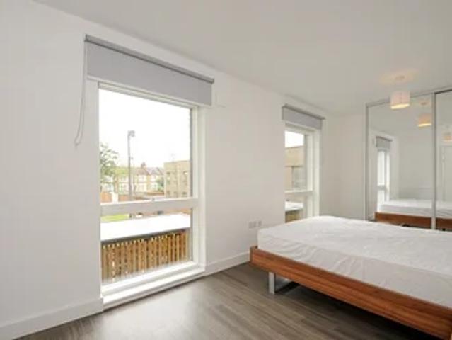 Apartment at Adenmore Road, Greater London