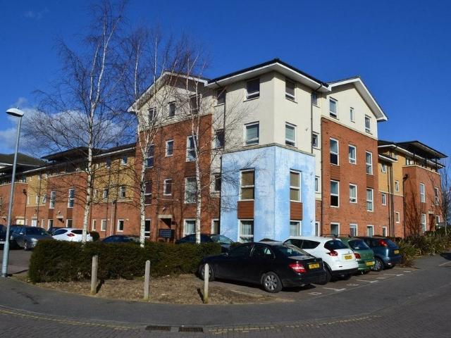 Apartment at Admiralty Close, Greater London
