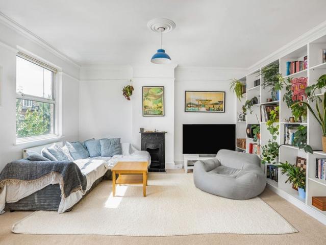 Apartment at Adolphus Road, Greater London