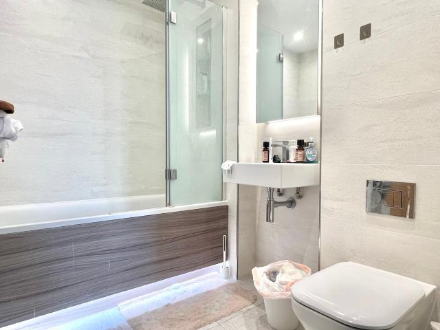 Apartment at Aerial Square, Greater London