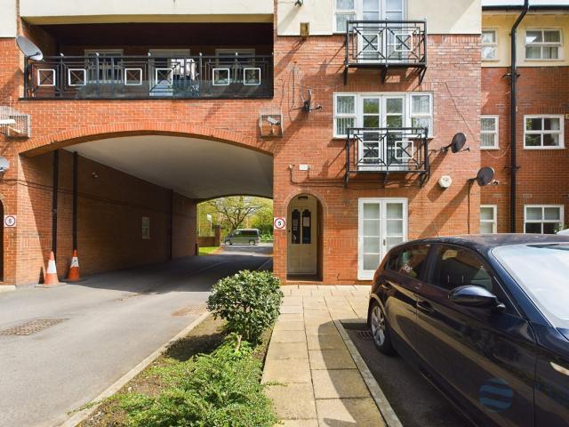 Apartment at Aigburth Road, Liverpool
