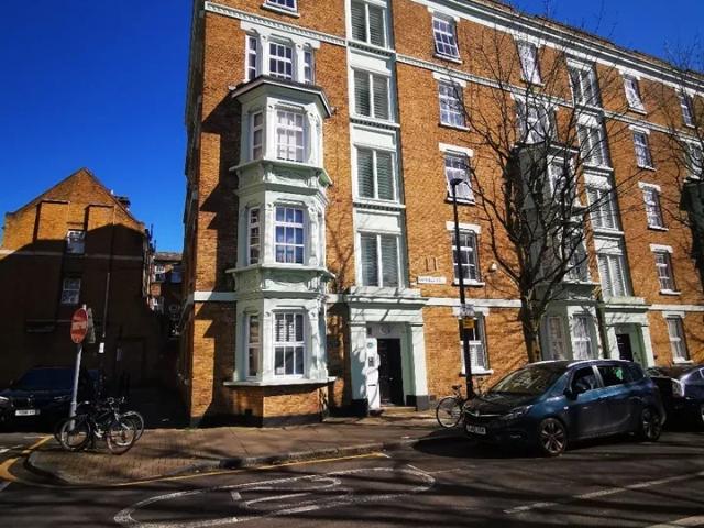 Apartment at Ainsley Street, Greater London