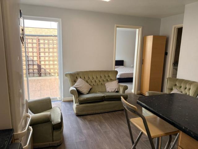 Apartment at Aintree Close, Slough