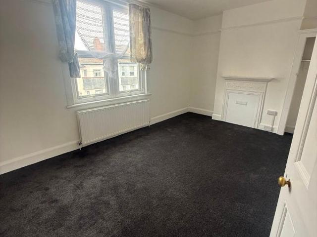 Apartment at Alton Road, Greater London