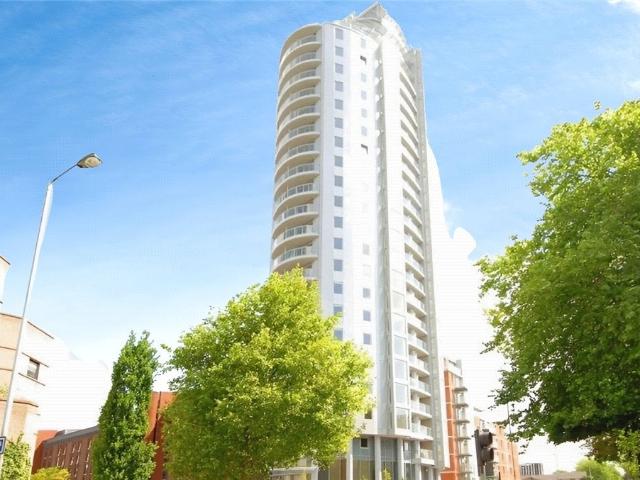 Apartment at Altyre Road, Greater London