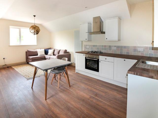 Apartment at Albany Road, Cardiff
