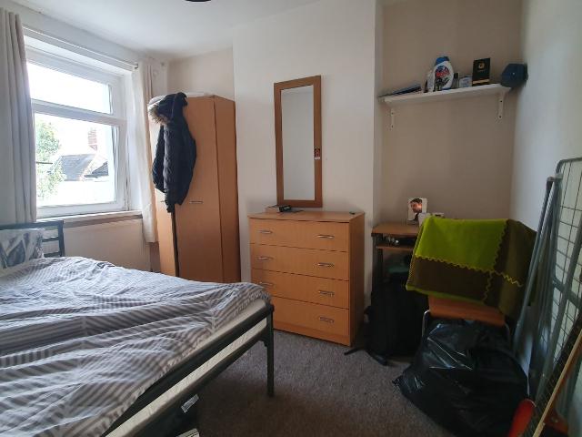 Apartment at Albany Road, Cardiff