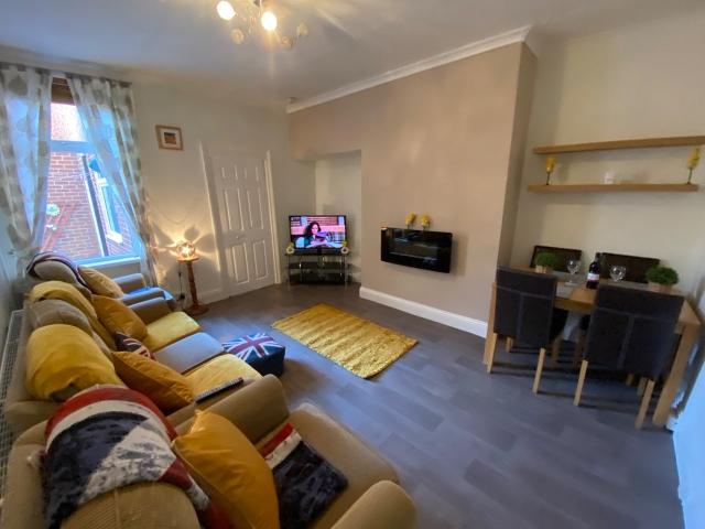 Apartment at Albany Street West, South Tyneside
