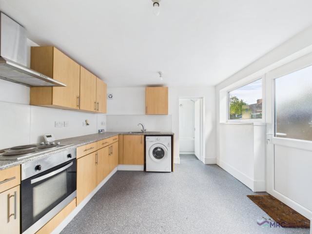 Apartment at Albert Avenue, Hull