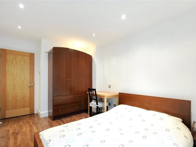 Apartment at Albert Embankment, Greater London