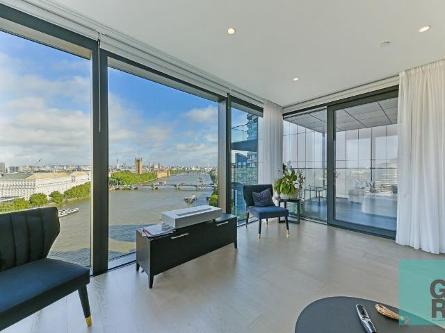 Apartment at Albert Embankment, Greater London