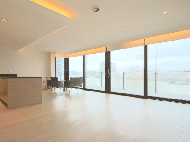 Apartment at Albert Embankment, Greater London