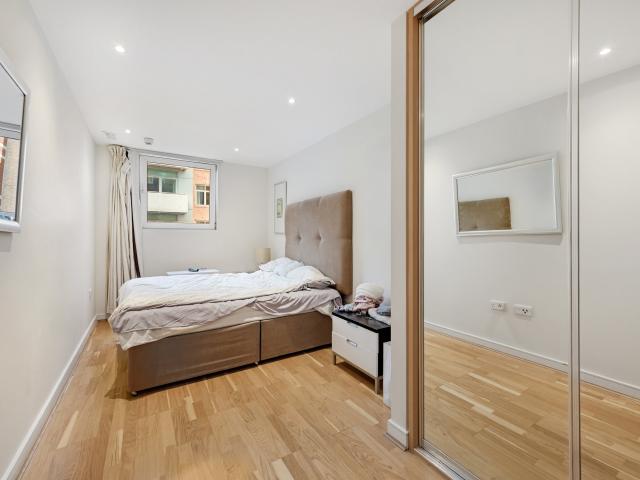 Apartment at Albert Embankment, Greater London