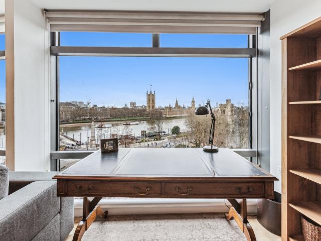 Apartment at Albert Embankment, Greater London