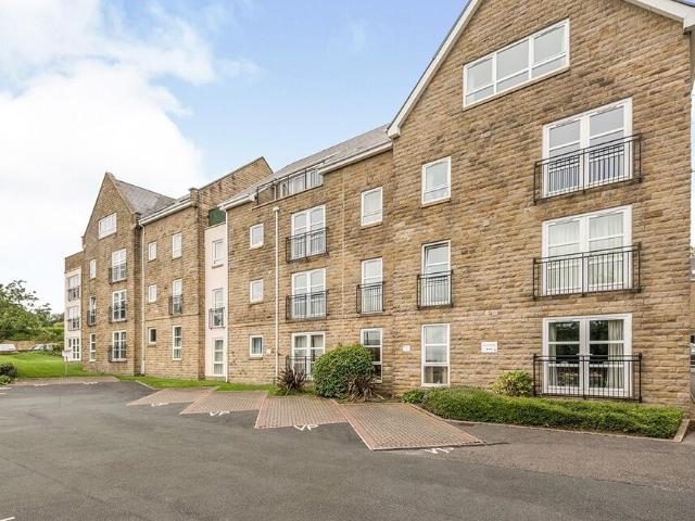 Apartment at Albert Promenade, Halifax