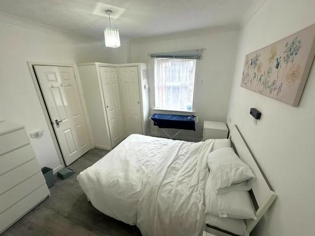 Apartment at Albert Road South, Southampton