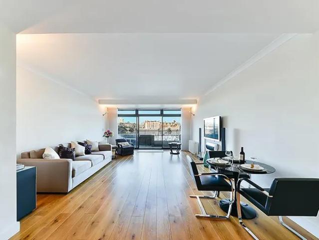 Apartment at Albion Riverside, Greater London