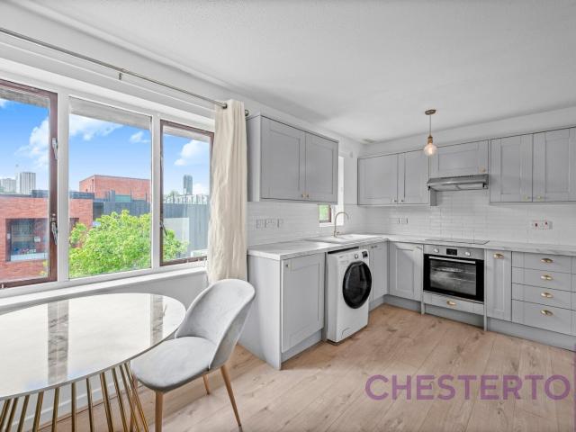 Apartment at Albion Street, Greater London
