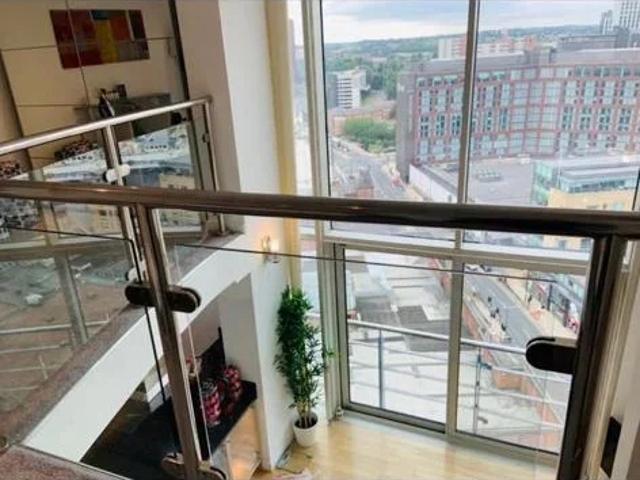 Apartment at Albion Street, Leeds
