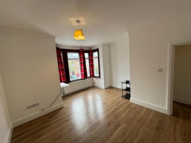 Apartment at Aldborough Road South, Greater London