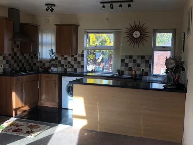 Apartment at Aldbro' Street, Hull