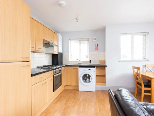 Apartment at Alden Crescent, Oxford