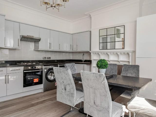 Apartment at Alderman's Hill, Greater London