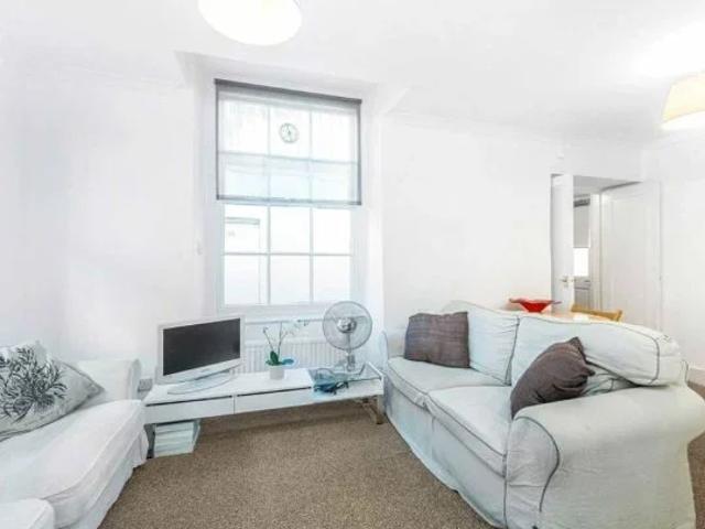 Apartment at Alderney Street, City of Westminster