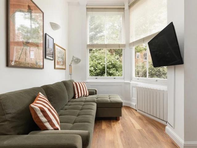 Apartment at Aldridge Road Villas, City of Westminster